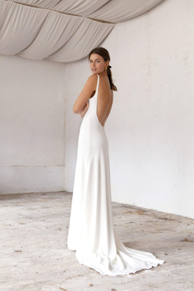 Robes de mariée simples, sans dentelle - Dressing-club