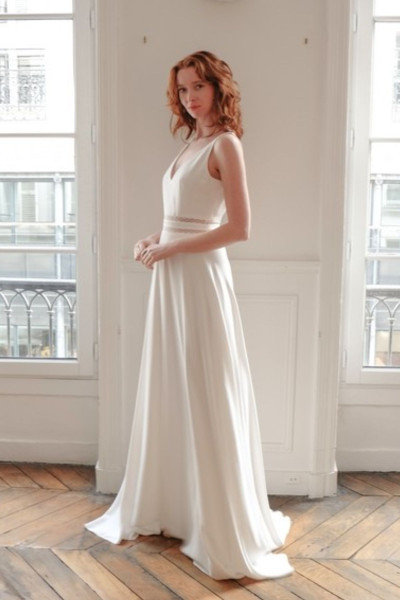 Nous vendons des robes de mariée d'occasion dans notre boutique ...